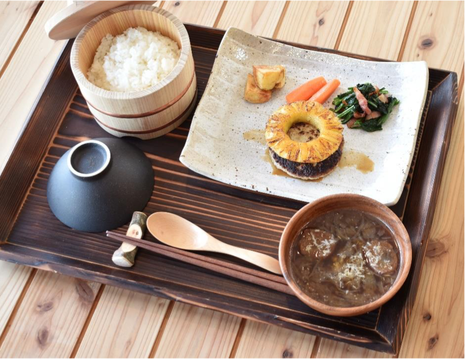 台湾パイナップルフェア開催中です。 | CAMOCY 陸前高田の発酵パーク「カモシー」